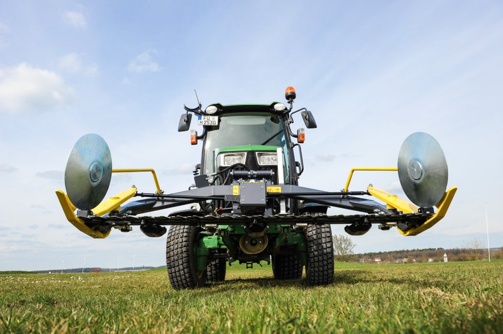 Presse - Über matev - Anbaugeräte für die Kommunaltechnik